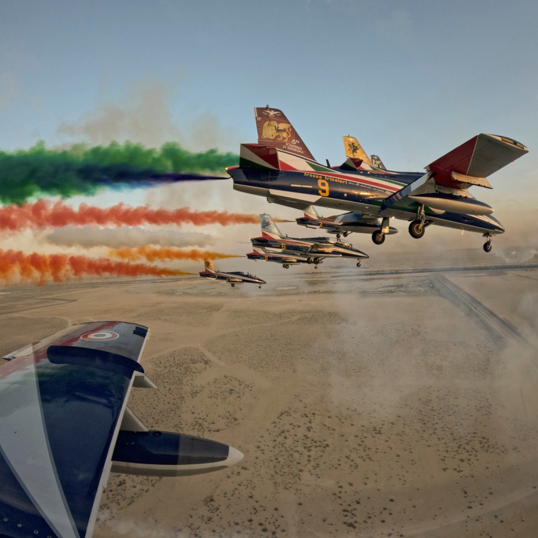 Lo spettacolo delle Frecce Tricolori al Dubai Air Show 2023 - Storia ...
